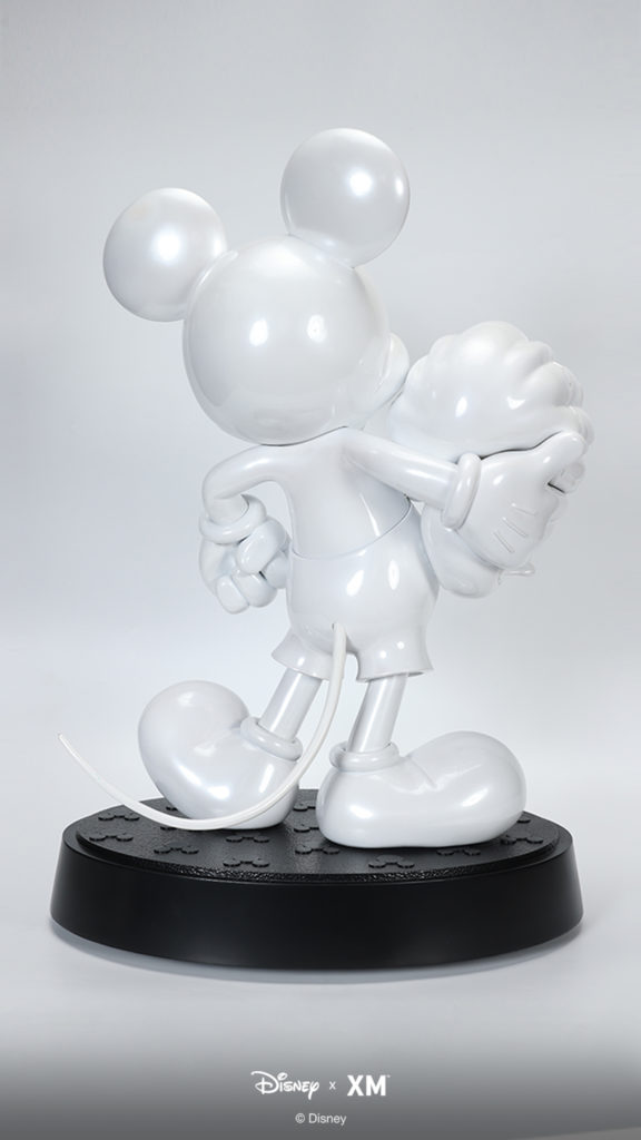 Mickey Around the World 24 Inch – Mickey – Singapore Edition – Pearl ...