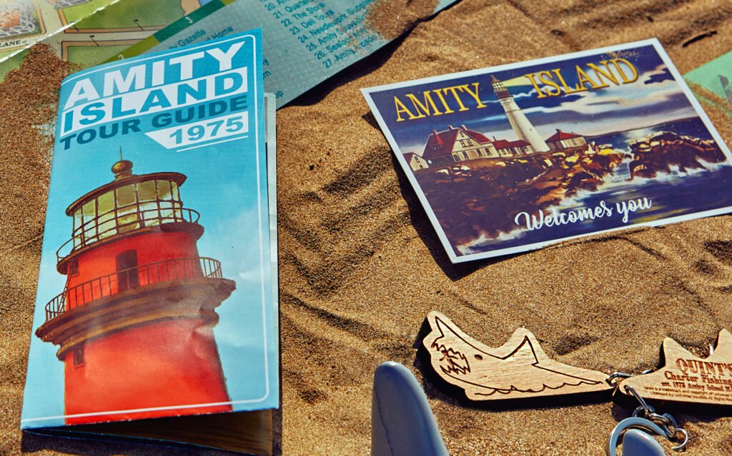 JAWS AMITY ISLAND SUMMER OF 75 KIT – DOCTOR COLLECTORS - Figuristi Store