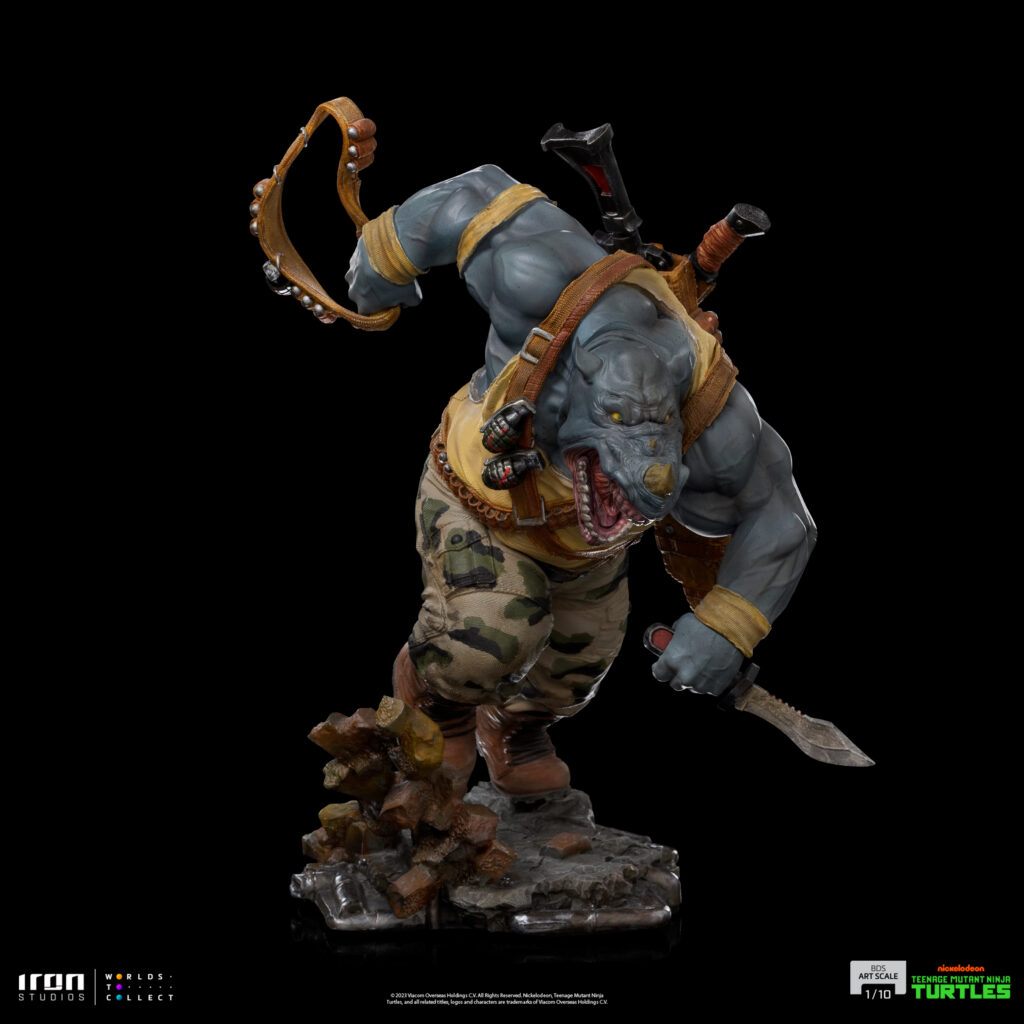 Rocksteady TMNT 1/10 Art Scale Statue By Iron Studios - Figuristi Store