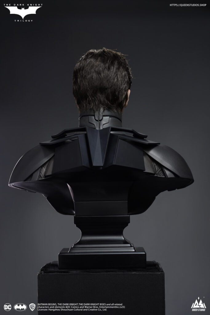Queen Studios – Christian Bale 1/1 Bust + TDK Batman 1/1 Statue ...
