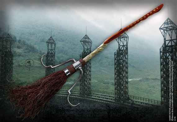 The Firebolt Broom – Noble Collection - Figuristi Store