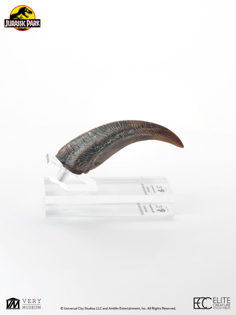 ELITE CREATURE COLLECTIBLES PRESENTS: Jurassic Park Velociraptor Hand ...