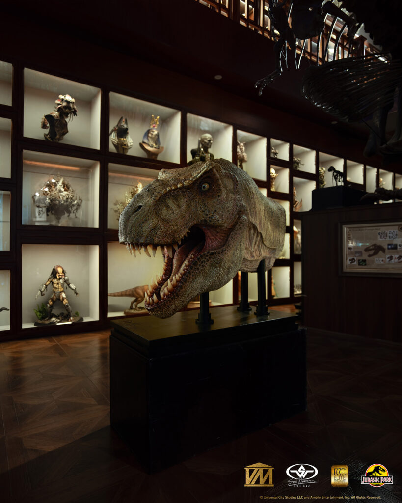 ELITE CREATURE COLLECTIBLE PRESENTS: Tyrannosaurus rex Half-Scale Head ...